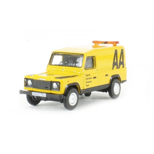 MD067 - No Longer Avaialble Model - Land Rover Defender Aa Scale 1:76