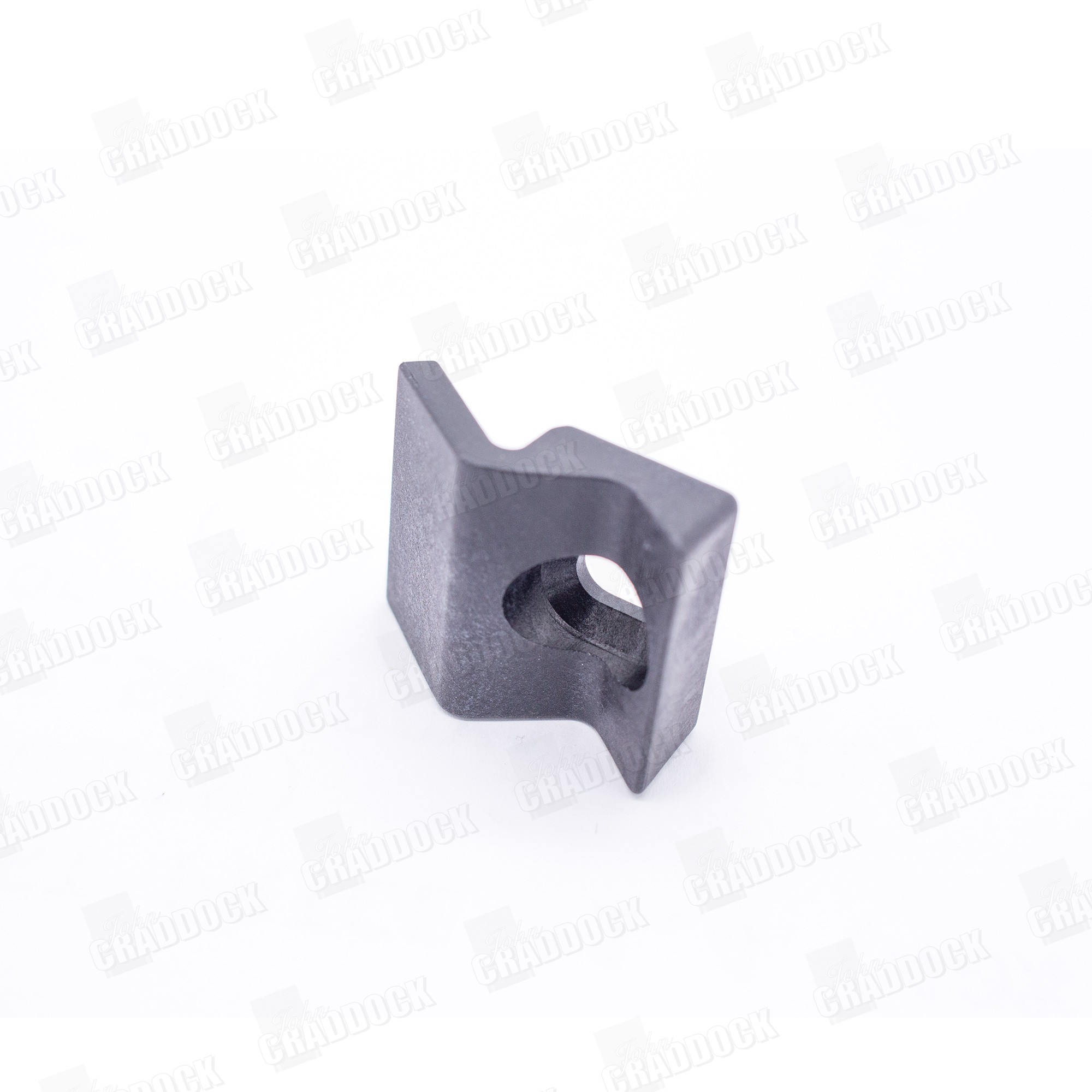LR010646 - Genuine Bracket