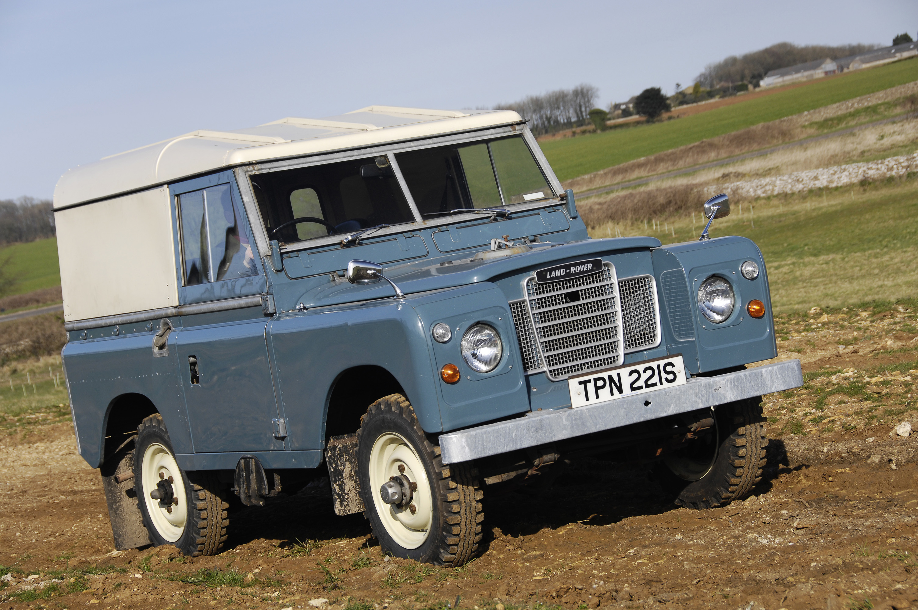 A Look Into The History Of The Land Rover Series 3 (1971) | John ...